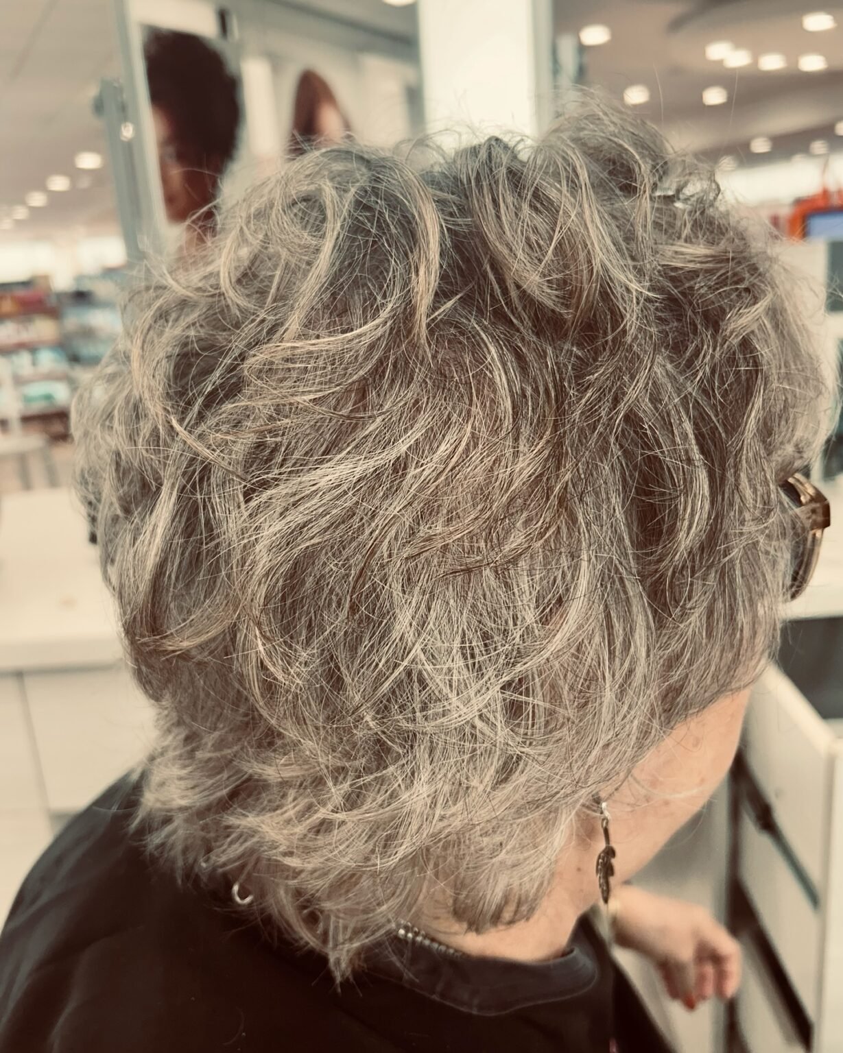 19 Curly Pixie Cut Ideas – Chic & Bold Hairstyles for Every Curl Type ...