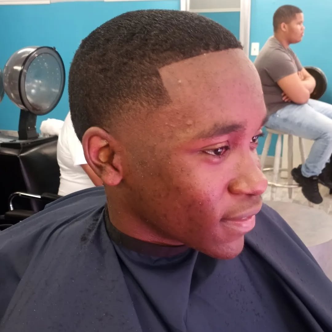 16 High Taper Fade Haircuts for a Clean and Stylish Look - trimizy.com