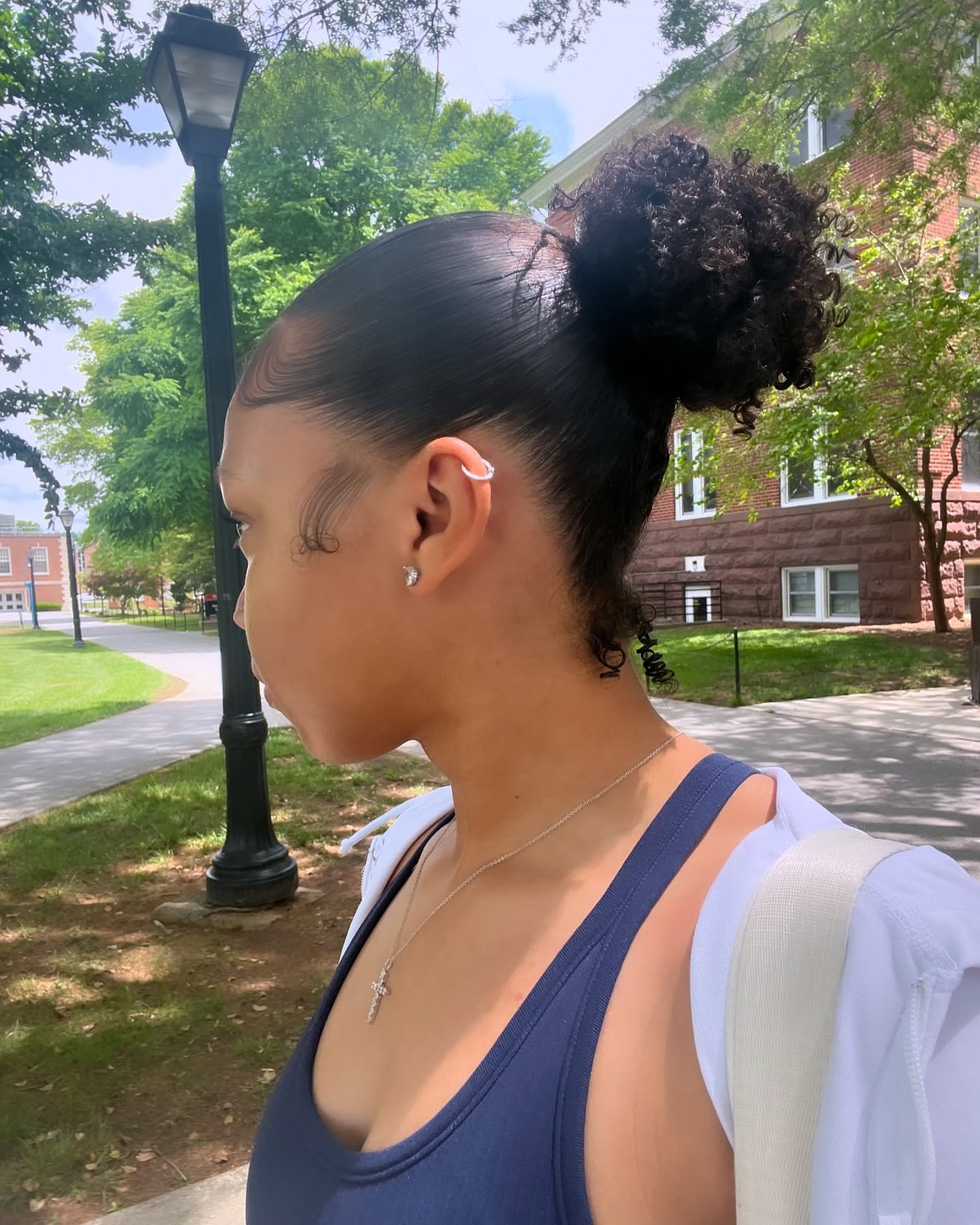 18 Back to School Hairstyles for Curly Hair – Easy & Cute Looks