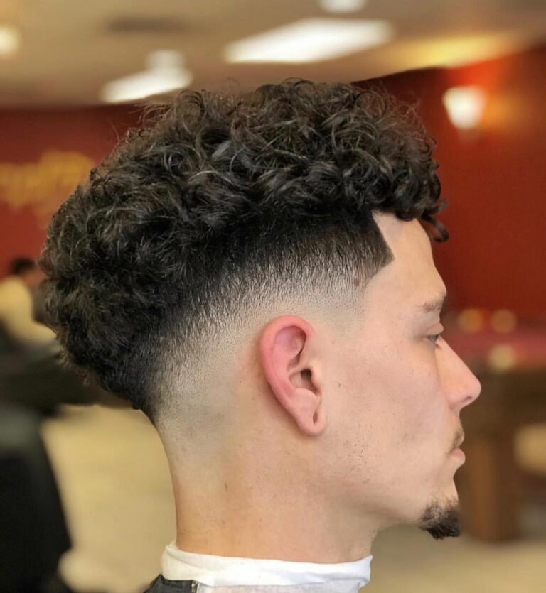 20 Burst Fade Curly Hair | Stylish Modern Curly Fade Ideas - trimizy.com