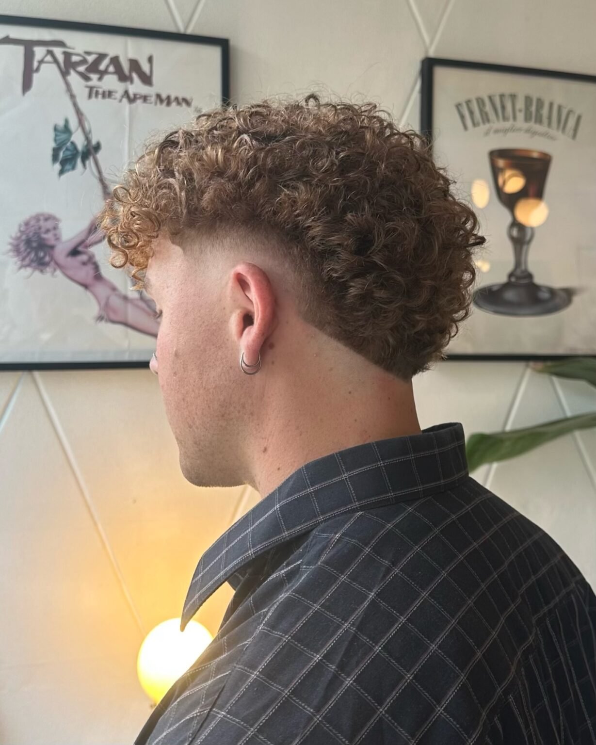 20 Burst Fade Curly Hair | Stylish Modern Curly Fade Ideas - trimizy.com